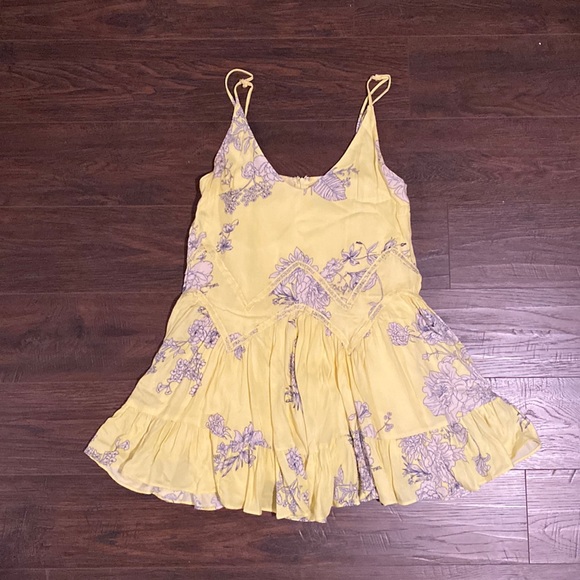 Skylar + Madison | Dresses | Soft Yellow Sundress | Poshmark